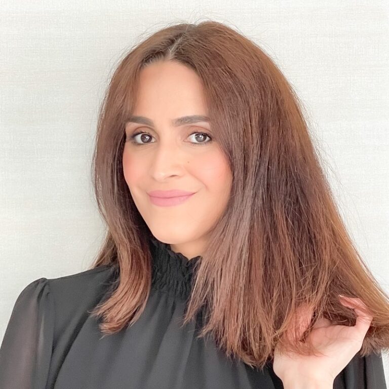 قصه د.فجر Dr. Fajer AlJumairi